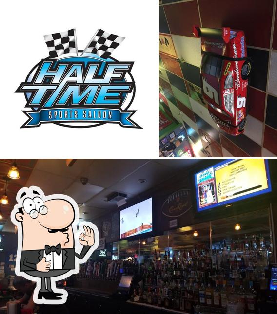 Halftime Sports Saloon in Gig Harbor - Restaurant menu and reviews