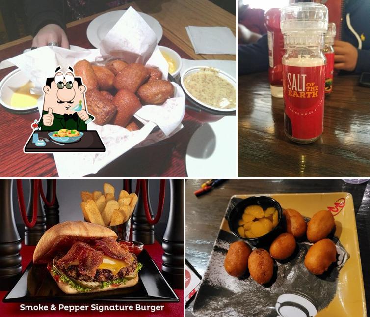 Red Robin Gourmet Burgers and Brews, Warrenville - Restaurant menu ...