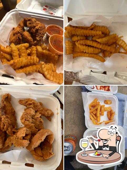 GiGi’s Betchin Chick-N, Salida - Restaurant menu, prices and reviews