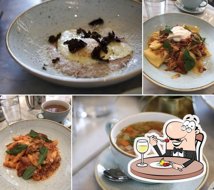 Cafe Spiaggia in Chicago - Restaurant menu and reviews