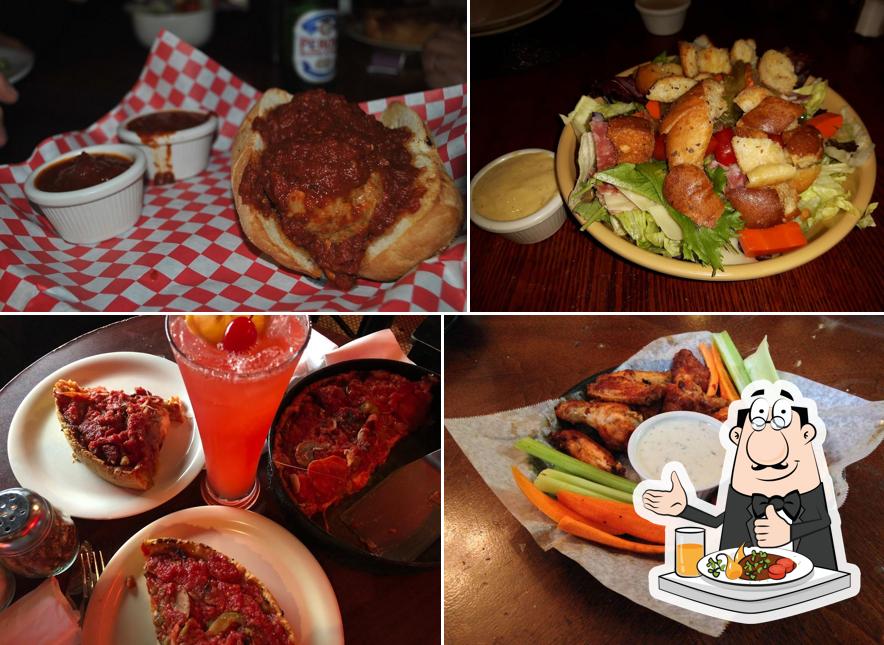 Pizzeria Due, Chicago, Grand - Restaurant menu, prices and reviews