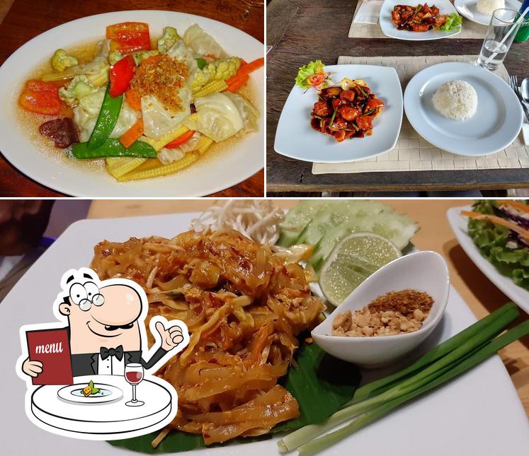 Wild Elephant Terrace restaurant, Khlong Sok - Restaurant reviews