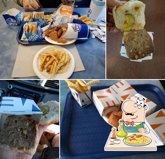 Top 5 restaurants with tater tots in Greenfield, Indiana, october 2025 ...