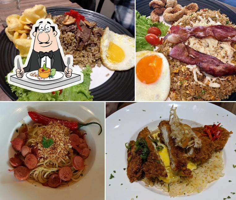 Porta Coffee and Kitchen restaurant, Jakarta, Jl. Boulevard Timur ...