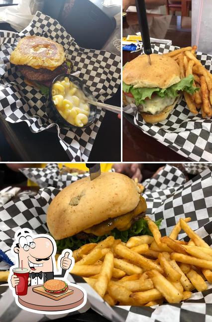 Hurley Huddle Sports Grill, Hurley - Restaurant menu, prices and reviews