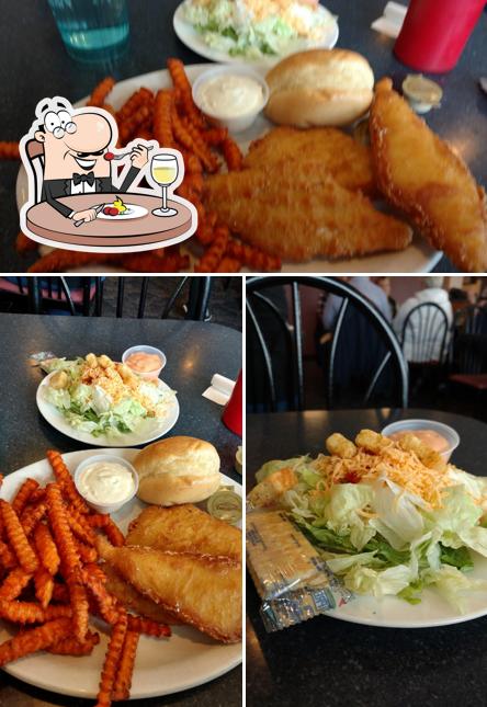 Family Table Restaurant, Le Mars - Restaurant menu, prices and reviews