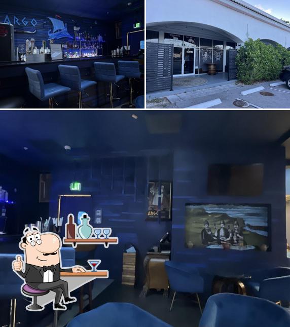 Argo Bull Lounge, Hallandale Beach - Restaurant menu, prices and reviews