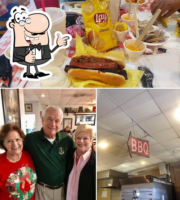 Cotten's Bar Bq, Corpus Christi - Restaurant menu, prices and reviews