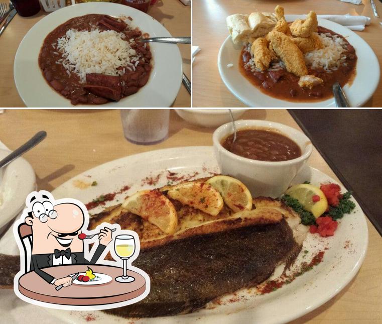 Blow Fly Inn, Gulfport - Restaurant menu, prices and reviews