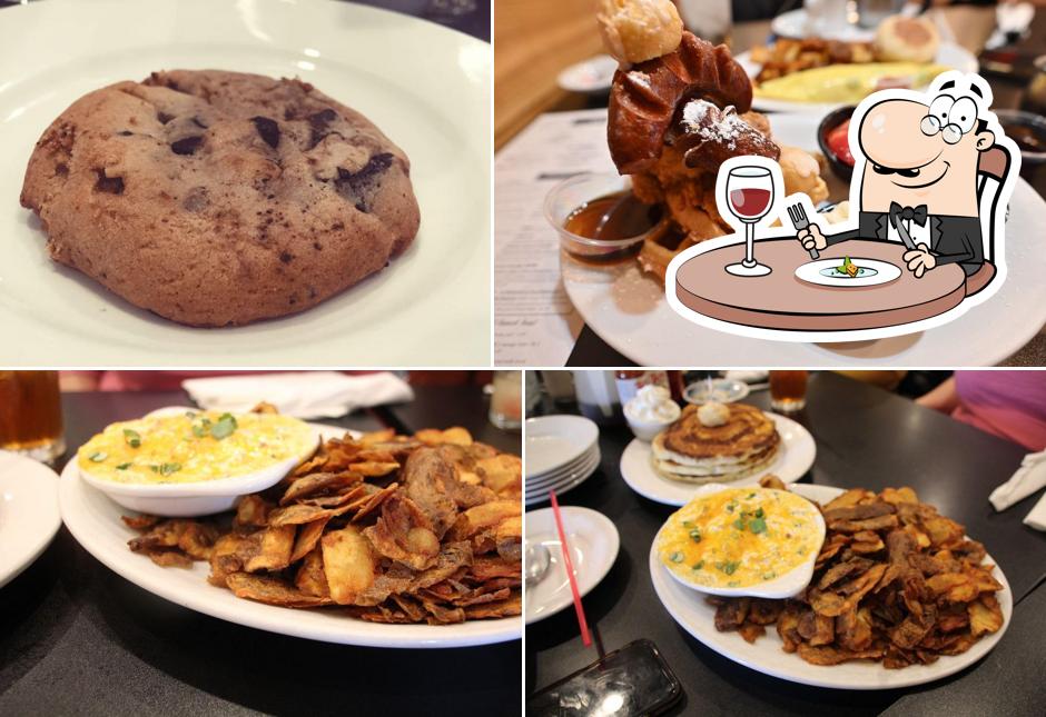 Maple Leaf Diner in Dallas - Restaurant menu and reviews