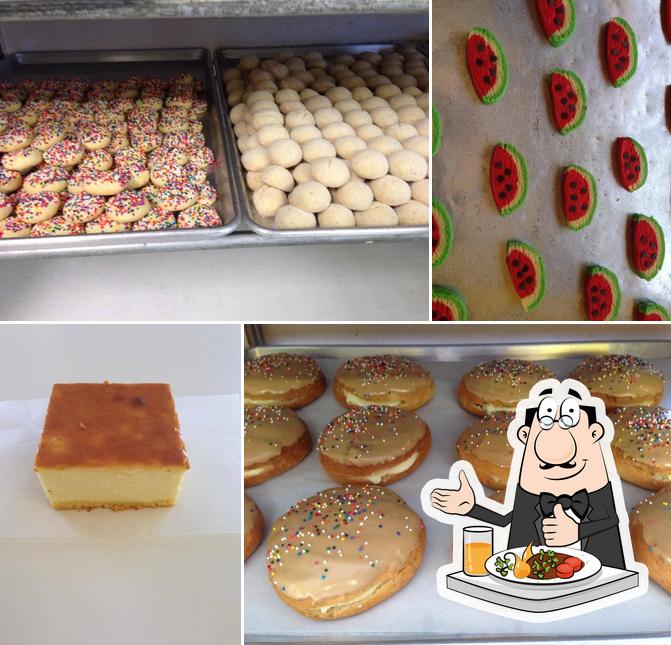 La Fortuna Bakery in Lindsay - Restaurant reviews
