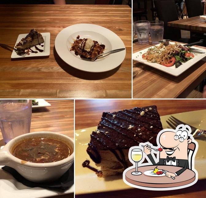 Tapa La Luna, DeKalb - Restaurant menu, prices and reviews