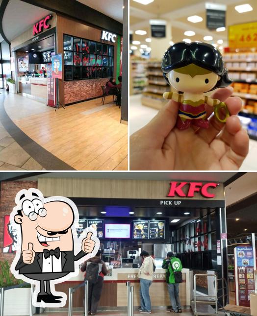 KFC restaurant, East Jakarta, Mall AEON Jakarta Garden City- Unit FC 3 ...