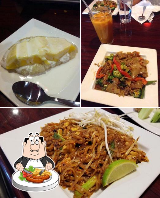 Salween Thai, 1102 NW Radial Hwy in Omaha - Restaurant menu and reviews