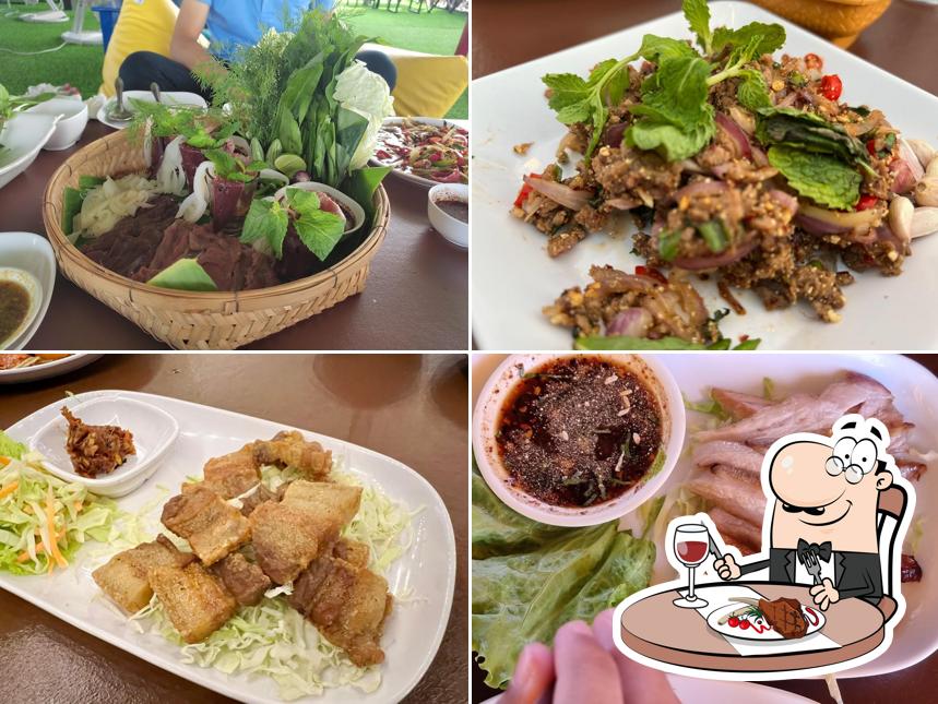 แซ่บ 8 แสน ท่าเรือ อยุธยา, Tha Ruea - Restaurant menu, prices and reviews