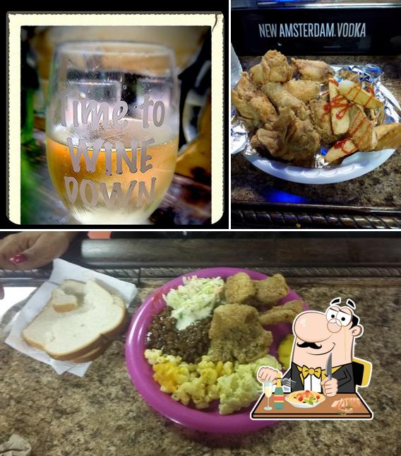 Krush Restaurant Lounge & Billiards in Louisville - Restaurant menu and ...