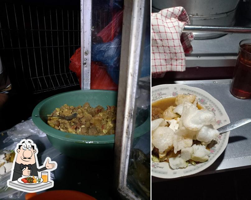 Restaurante Tahu Campur Pojok Pasar Blimbing, Indonesia - Opiniones del ...