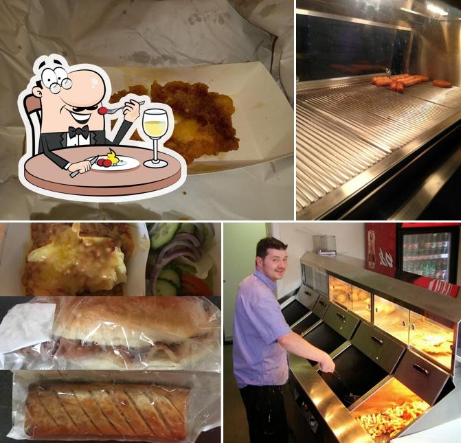 Top 5 restaurants with hot dogs in Portland, England, february 2026 ...
