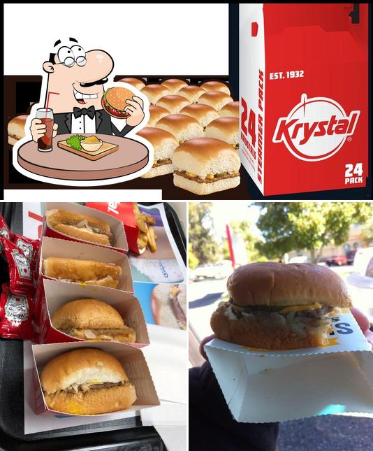 Krystal, 10555 Suwannee Plaza Ln in Live Oak - Restaurant menu and reviews