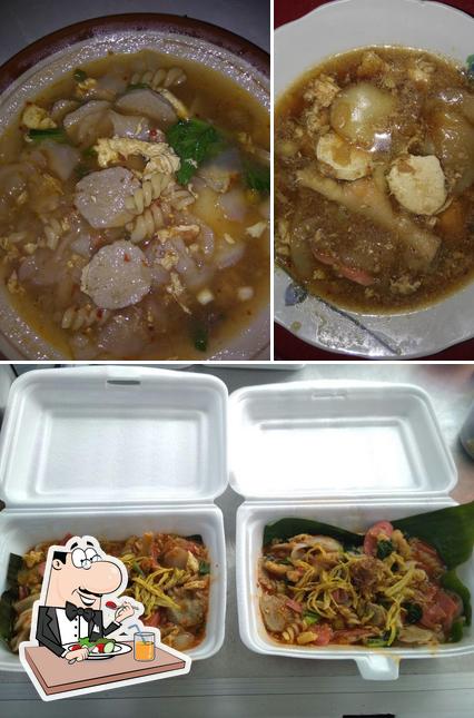 Restaurante Seblak Mewek Tulungagung, Tulungagung - Opiniones del ...