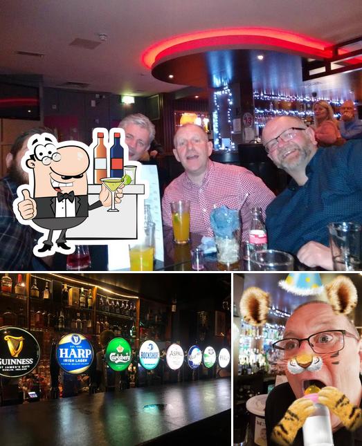 The Poet Bar and Grill in Belfast - Restaurant menu and reviews