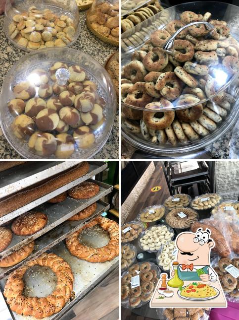 مخبز وحلويات الكوفية Al Kofyah Bakery & Sweets, Sharjah, 89HF+JF3 ...