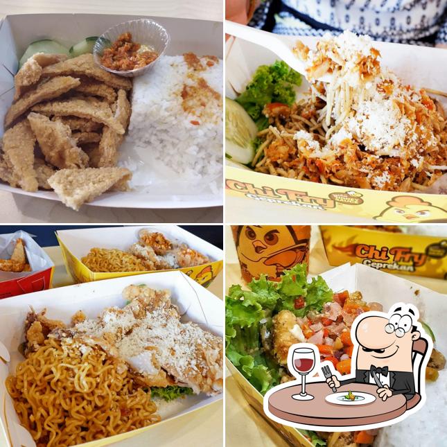 Restaurante Chi Fry Geprekan Taman Aloha, Bungurasih - Opiniones del ...