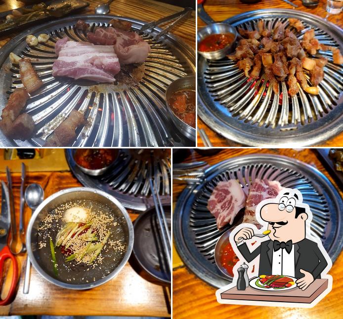 Golmok Black Pork, Seoul - Restaurant menu, prices and reviews