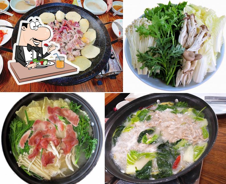 고을면 (제주꿩요리전문점, ゴウルミョン), Jeju-si - Restaurant menu, prices and reviews