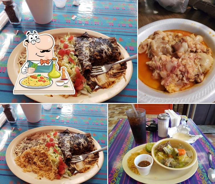 La Choza Menudazo & Tamalotes #2 in El Paso - Restaurant reviews
