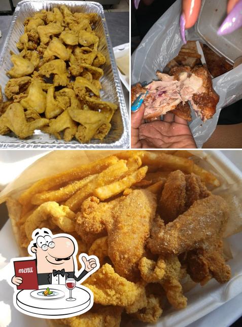 Sharx Fish & Chicken, 3029 Prospect Ave in Kansas City - Restaurant ...