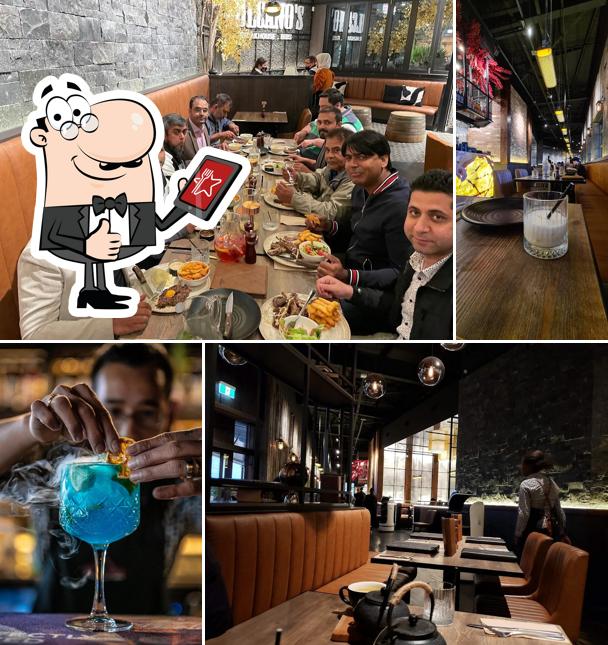 Volcanos Steakhouse Blacktown, Shop 4005/17 Patrick St in Blacktown ...