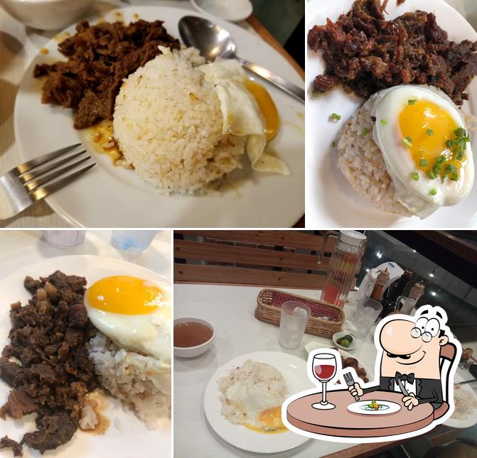Tapsi ni Vivian at Bulaluhan restaurant, Pasig, H3CM+Q6J - Restaurant ...