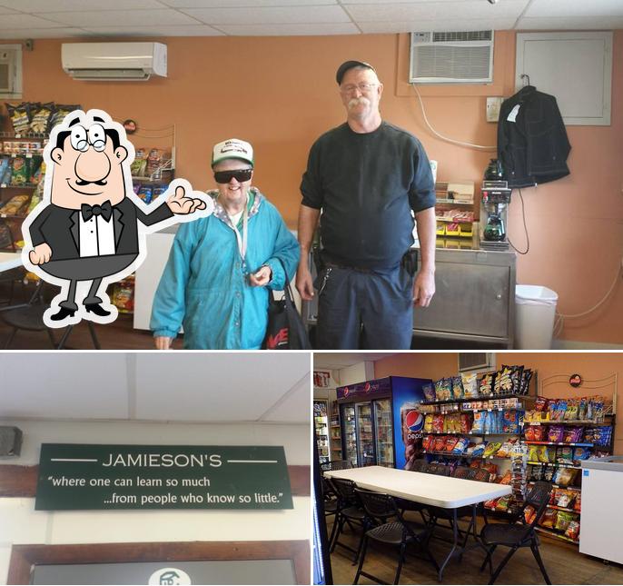 Jamo's Pizza, 34 Pritham Ave in Greenville - Restaurant menu and reviews