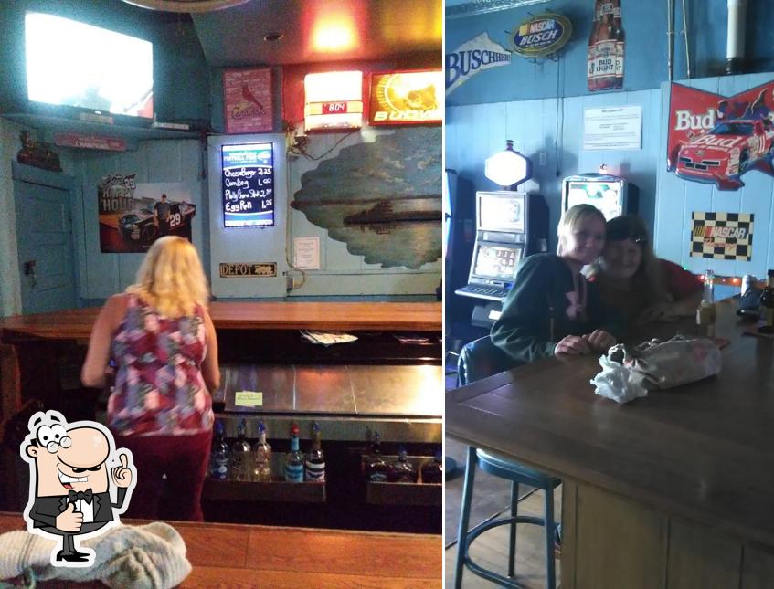 Nite Train Lounge in Wood River - Restaurant reviews