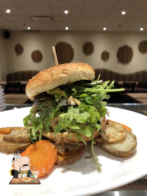 Café Bistro Le Cartier, 1851 Sherbrooke St E in Montreal - Restaurant ...