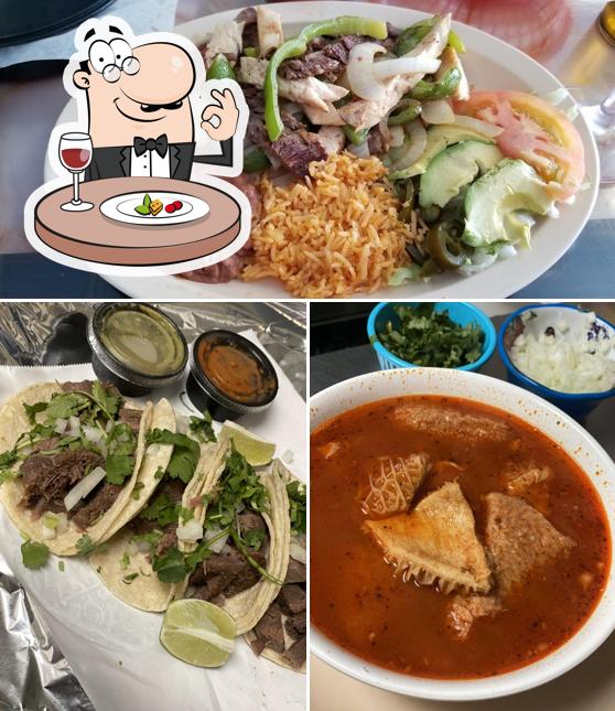 El Trebol Taqueria in Waxahachie - Restaurant menu and reviews