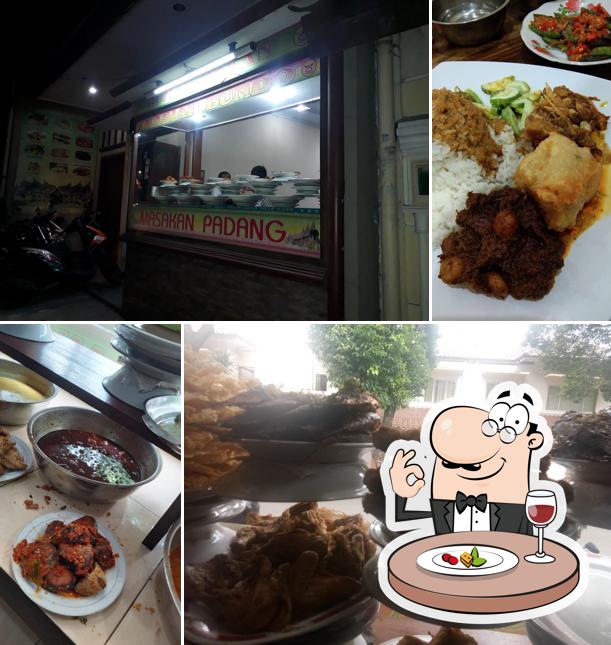 RM KASIAH BUNDO restaurant, North Jakarta, Jl. Pangadegan Selatan No.9 ...