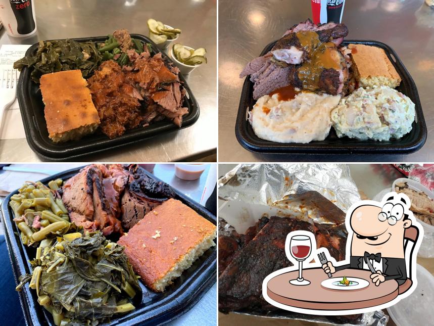 Blue Ribbon BBQ, Arlington - Restaurant menu, prices and reviews