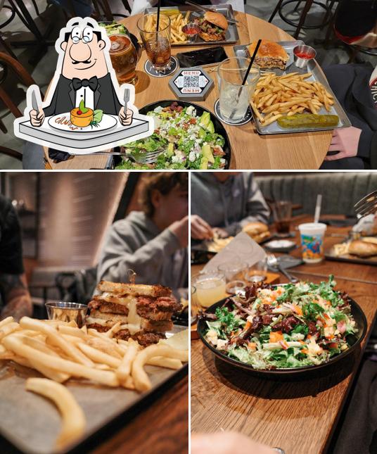 Alter Brewing + Kitchen, Oak Brook - Restaurant menu, prices and reviews
