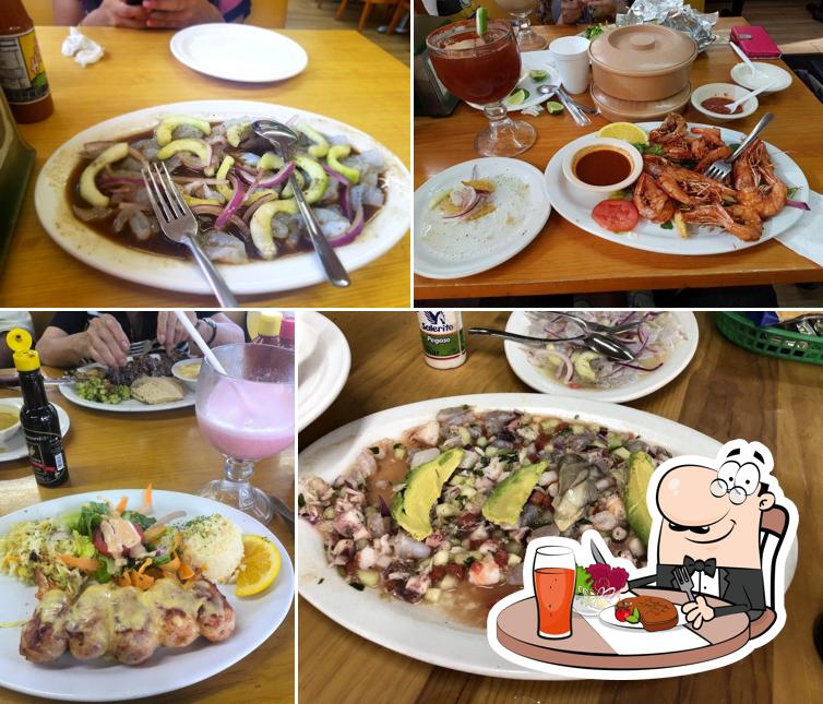 Restaurante Mariscos El Memín, Zapopan, Calle Lat. al Perif. 1571 ...