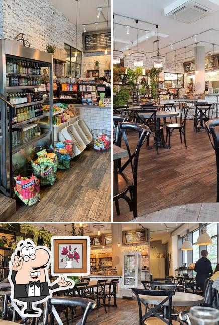 The Locals Chelsea in London - Restaurant reviews