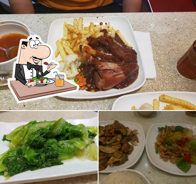 Wing Hing Restaurant, Hong Kong, 8 Yan King Rd - Restaurant reviews