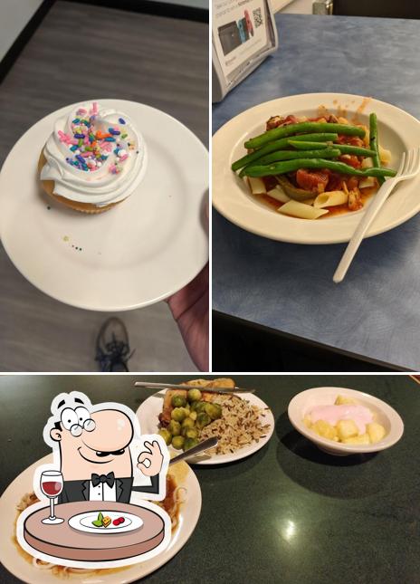 Commons Dining Hall, Troy - Restaurant menu, prices and reviews