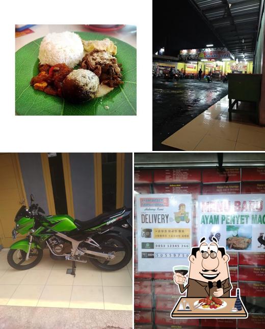 Restaurante Ayam Bebek Tulang Lepasss Kalisari, Yakarta, Jl. Kalisari ...