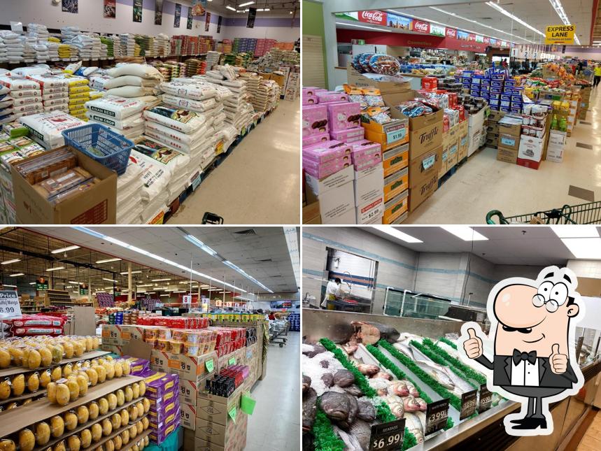 Super G Mart Charlotte in Charlotte - Restaurant reviews