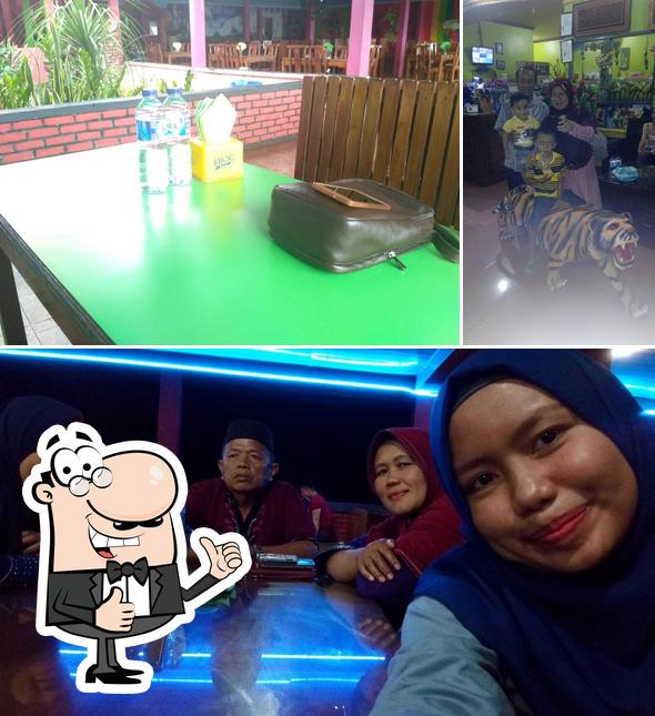 Cafe Gaul Sago Painan, Pasar Baru - Restaurant reviews