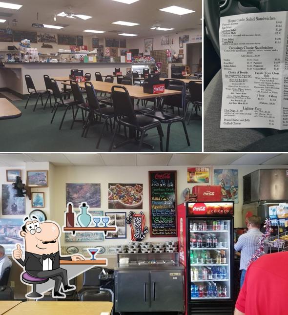 Crossings Deli, Columbia - Restaurant menu, prices and reviews