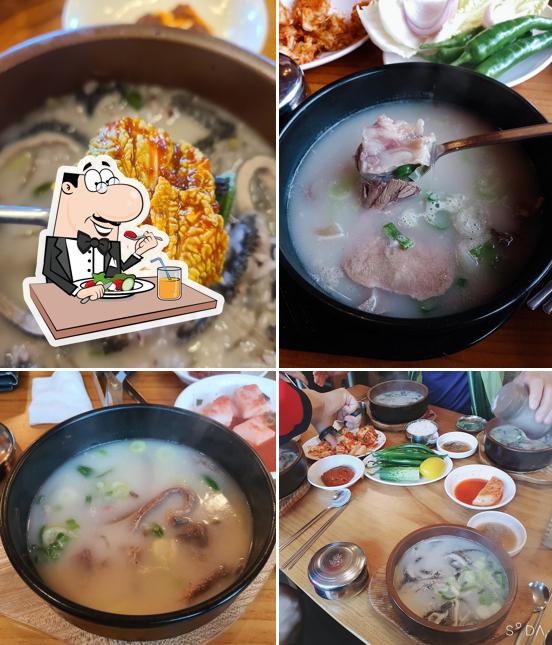 Restaurante 나루터 가마솥 소머리곰탕, Cheongwon-gun - Opiniones del restaurante