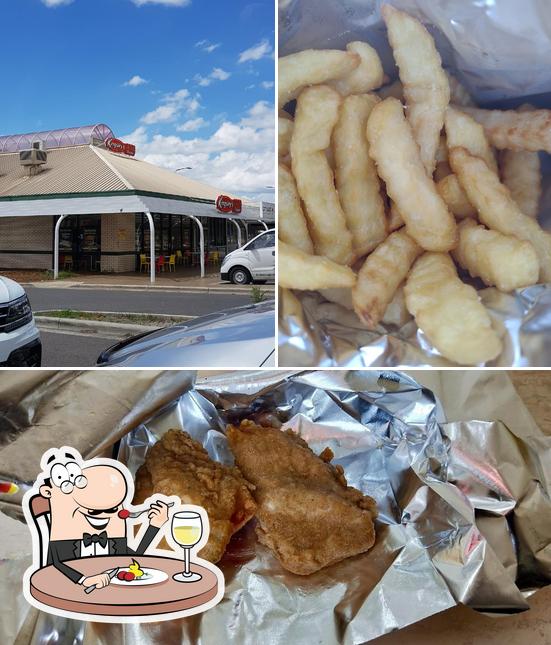 Kingsley's Chicken Weston Creek in Weston - Restaurant menu and reviews